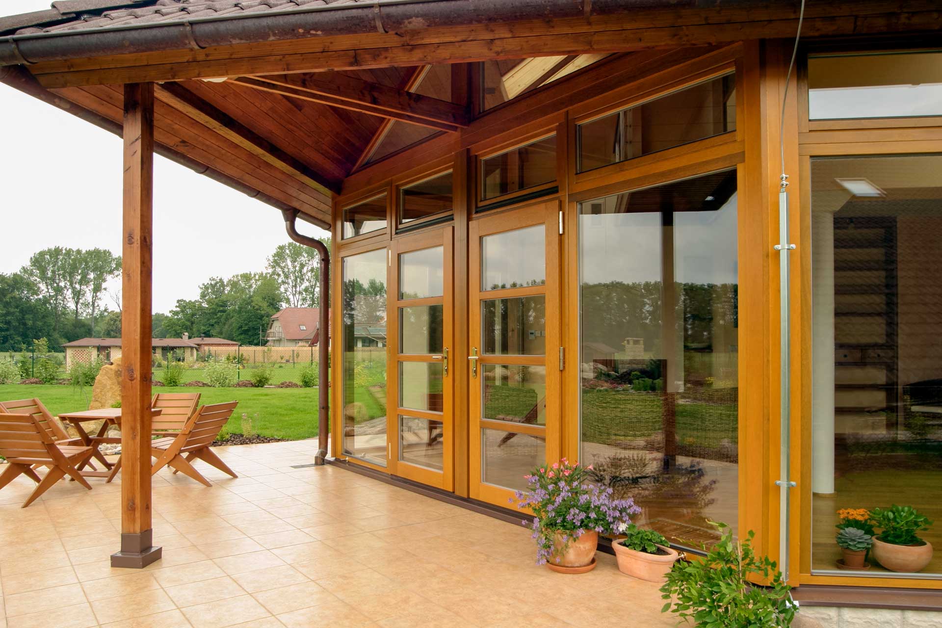 Glazed Wall of the House | ISOTHERM GROUP